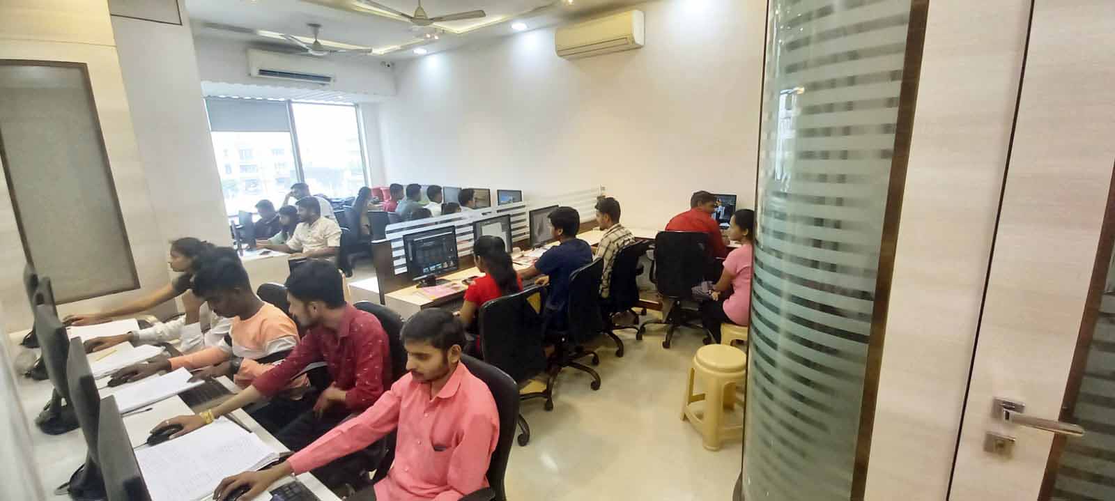 Shankar Multimedia|Graphic Designing 100% Job Guarantee in Mumbai