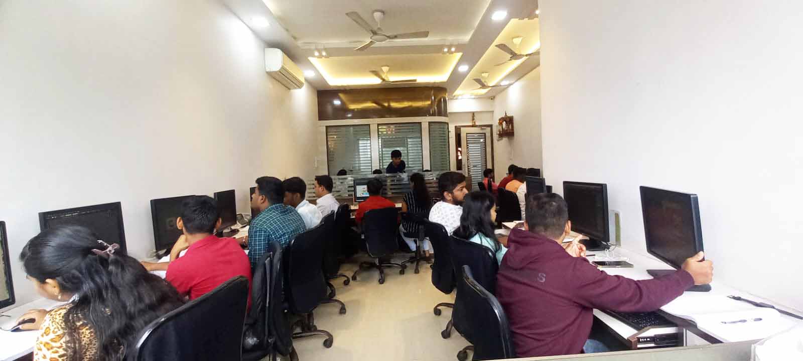 Shankar Multimedia|Graphic Designing 100% Job Guarantee in Mumbai